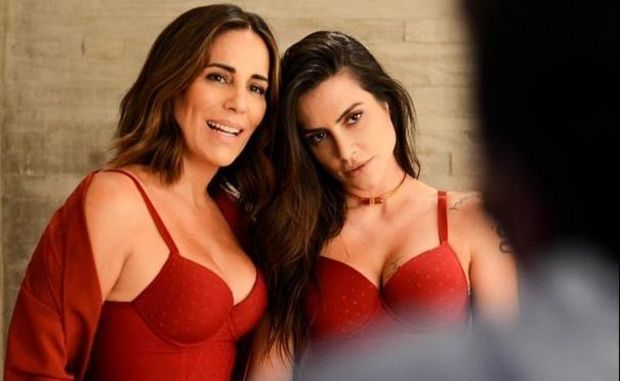 Apenas de lingerie, Cléo e Glória Pires posam juntas pela primeira vez ... Apenas de lingerie, Cléo e Glória Pires posam juntas pela primeira vez ...