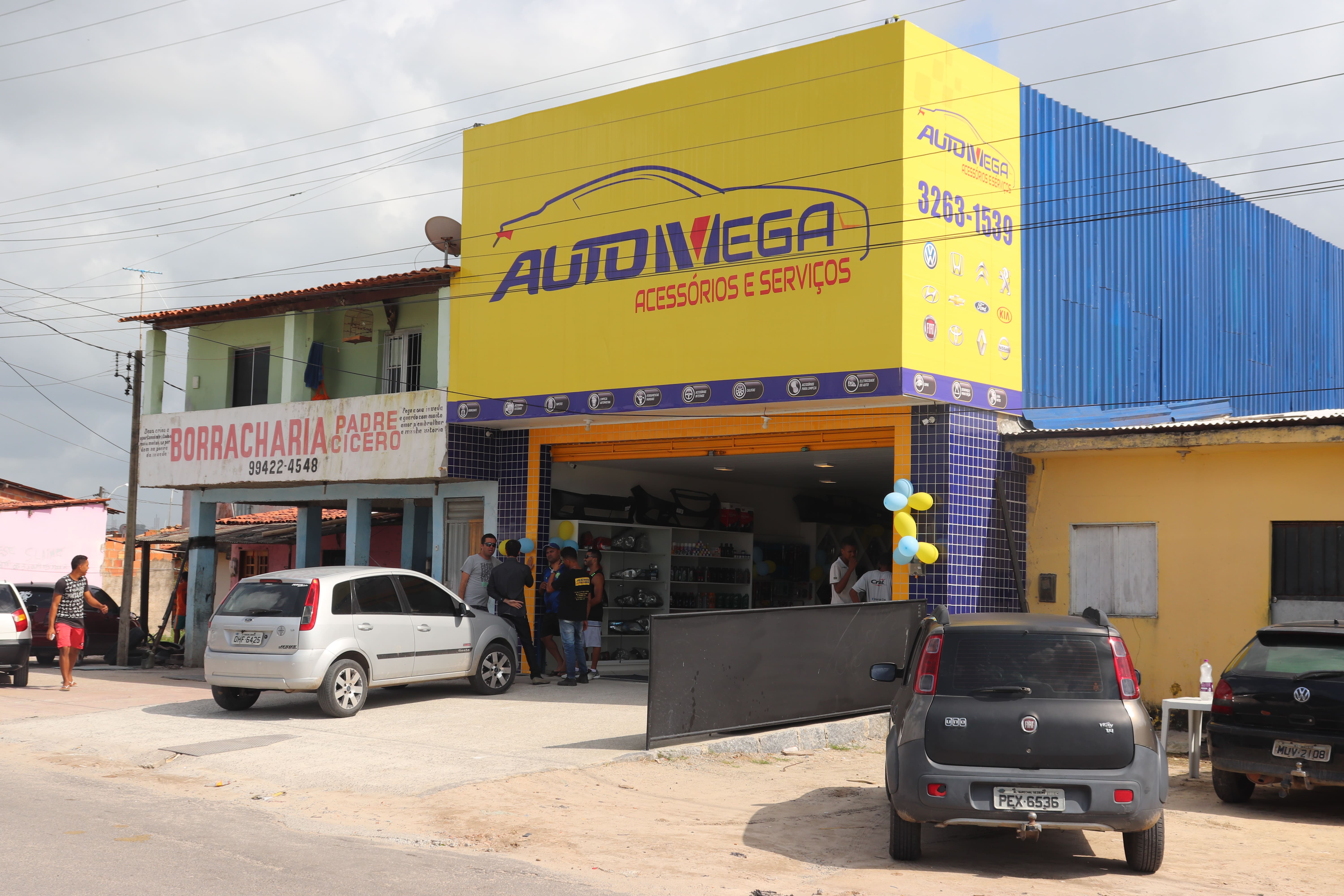 VÍDEO: Auto Mega Peças inaugura sua loja de acessórios no Trevo da ... VÍDEO: Auto Mega Peças inaugura sua loja de acessórios no Trevo da ...
